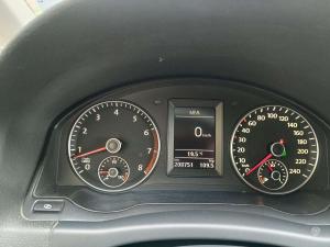 Red Volkswagen Golf Plus 2011 in Kretinga, with an engine capacity of 1.20 L and mileage of 208 thousand km for 5600 €, photo 15 on AUTOMOTO.COM.LV