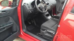 Red Volkswagen Golf Plus 2013 in Ogre, with an engine capacity of 1.20 L and mileage of 209 thousand km for 4050 €, photo 27 on AUTOMOTO.COM.LV