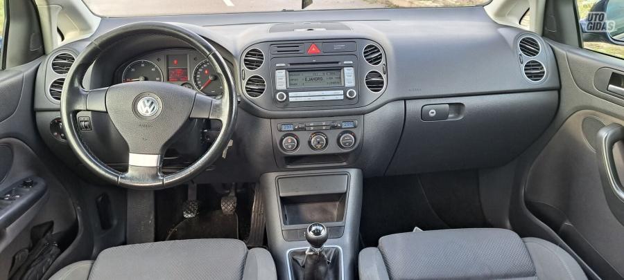 Volkswagen Golf Plus 2008 in Vilkaviskis, with an engine capacity of 2.00 L and mileage of 338 thousand km for 950 €, photo 8 on AUTOMOTO.COM.LV