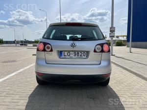 Volkswagen Golf Plus 2005 Rīga, ar dzinēja tilpumu 1.60 L un nobraukumu 220 tūkst. km par 2500 €, foto 2 vietnē AUTOMOTO.COM.LV