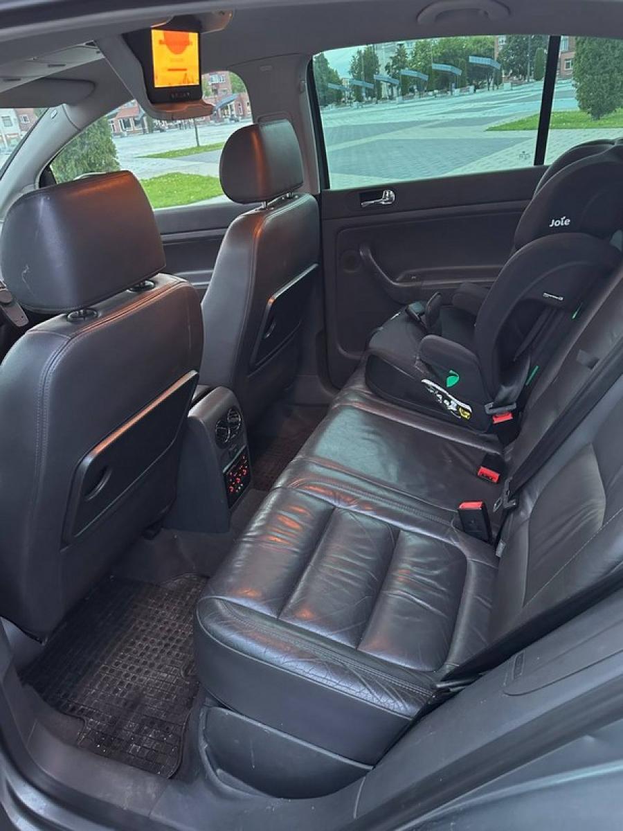 Volkswagen Golf Plus 2005 Jehvi, ar dzinēja tilpumu 2.00 L un nobraukumu 299 tūkst. km par 1500 €, foto 14 vietnē AUTOMOTO.COM.LV