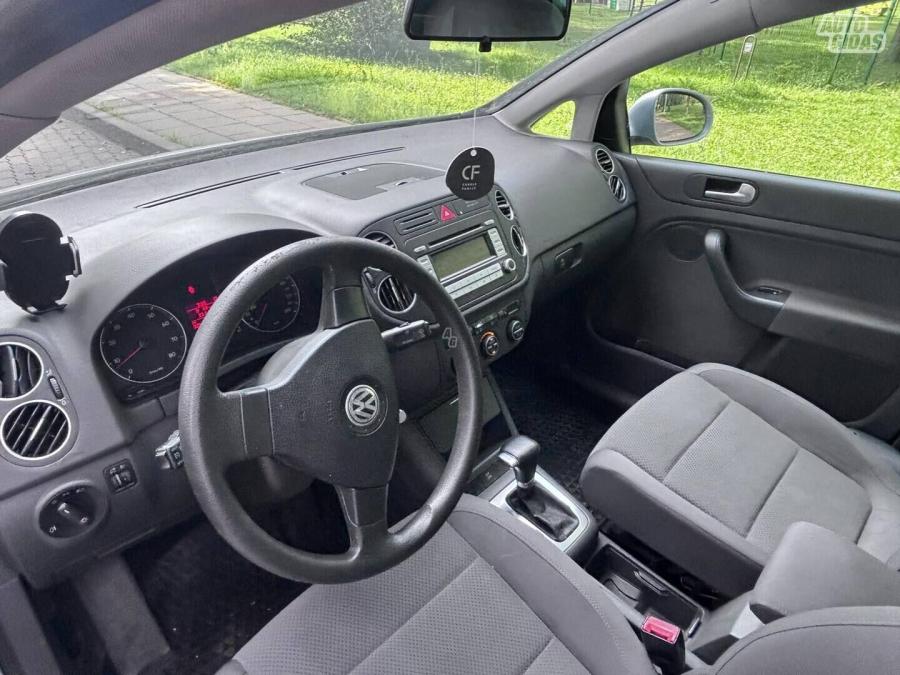 Volkswagen Golf Plus 2007 Viļņa, ar dzinēja tilpumu 2.00 L un nobraukumu 310 tūkst. km par 1000 €, foto 6 vietnē AUTOMOTO.COM.LV