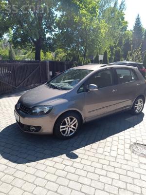 Volkswagen Golf Plus 2009 Rīga, ar dzinēja tilpumu 2.00 L un nobraukumu 247 tūkst. km par 3900 €, foto 3 vietnē AUTOMOTO.COM.LV