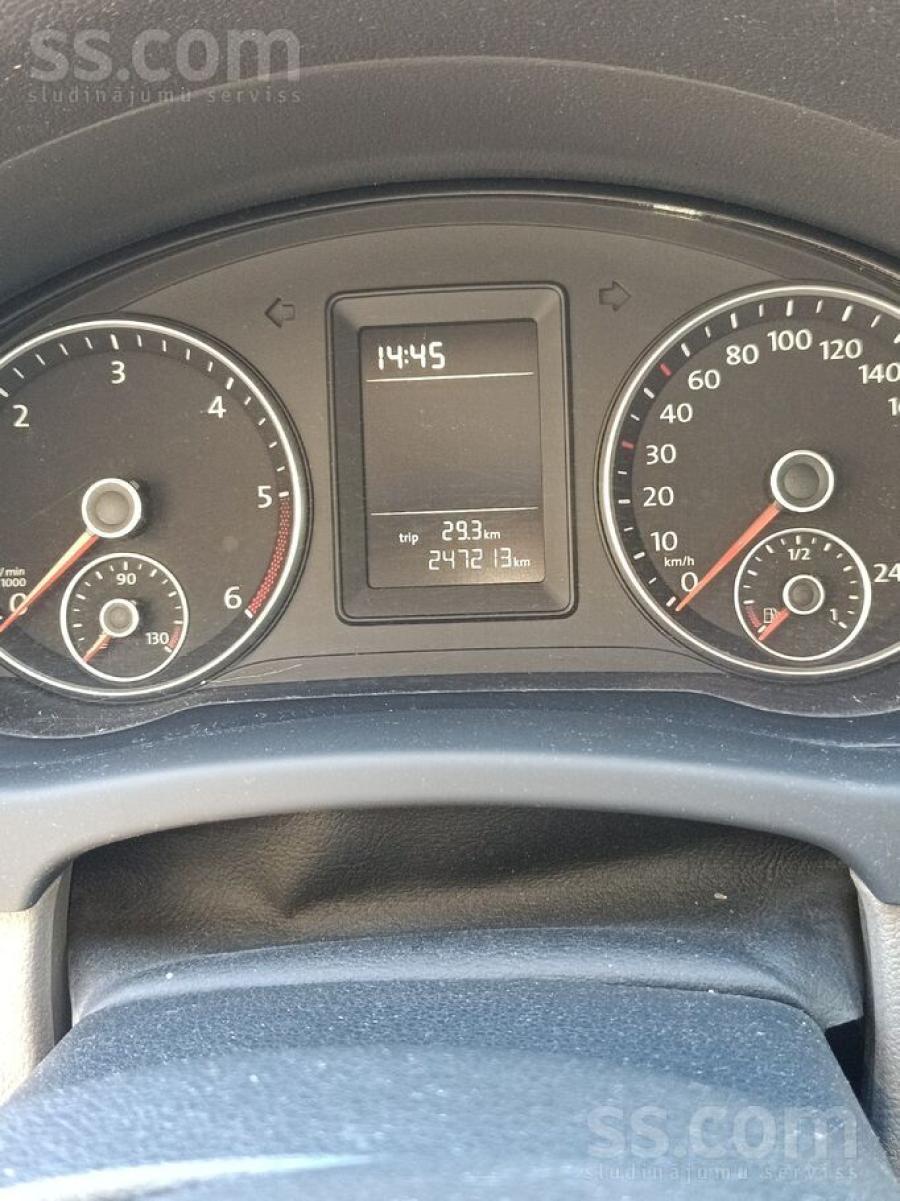 Volkswagen Golf Plus 2009 Rīga, ar dzinēja tilpumu 2.00 L un nobraukumu 247 tūkst. km par 3900 €, foto 6 vietnē AUTOMOTO.COM.LV