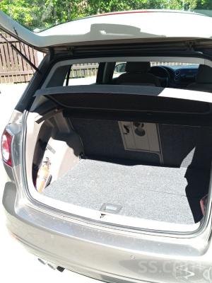 Volkswagen Golf Plus 2009 Rīga, ar dzinēja tilpumu 2.00 L un nobraukumu 247 tūkst. km par 3900 €, foto 9 vietnē AUTOMOTO.COM.LV