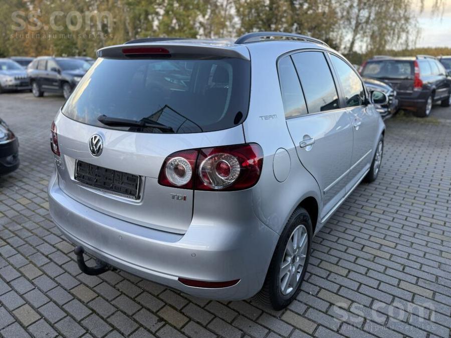 Volkswagen Golf Plus 2010 Talsi, ar dzinēja tilpumu 1.60 L un nobraukumu 0 tūkst. km par 5970 €, foto 4 vietnē AUTOMOTO.COM.LV