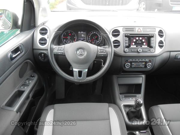 Volkswagen Golf Plus 2013 in Viljandi, with an engine capacity of 1.60 L and mileage of 244 thousand km for 6590 €, photo 5 on AUTOMOTO.COM.LV