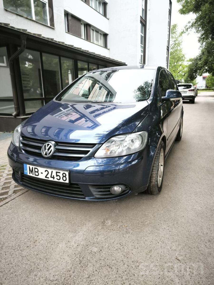 Violets Volkswagen Golf Plus 2006 Rīga, ar dzinēja tilpumu 1.90 L un nobraukumu 353 tūkst. km par 1800 €, foto 5 vietnē AUTOMOTO.COM.LV