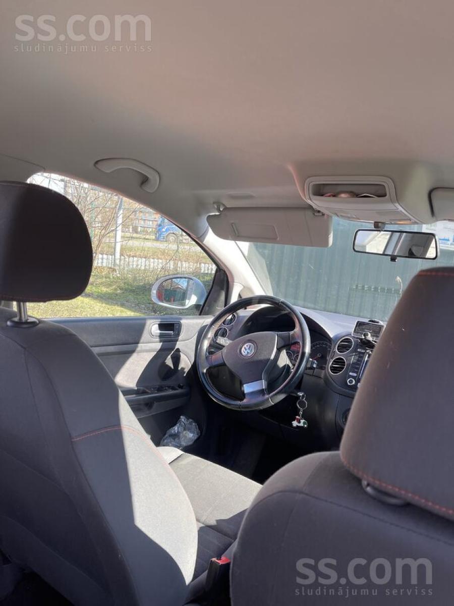 Balts Volkswagen Golf Plus 2006 Rīga, ar dzinēja tilpumu 1.90 L un nobraukumu 173 tūkst. km par 1700 €, foto 11 vietnē AUTOMOTO.COM.LV