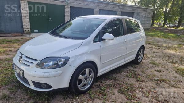 Balts Volkswagen Golf Plus 2006 Rīga, ar dzinēja tilpumu 1.90 L un nobraukumu 175 tūkst. km par 3750 €, foto 1 vietnē AUTOMOTO.COM.LV