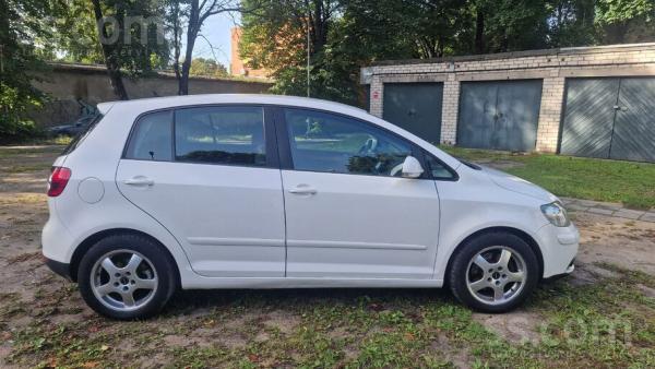 Balts Volkswagen Golf Plus 2006 Rīga, ar dzinēja tilpumu 1.90 L un nobraukumu 175 tūkst. km par 3750 €, foto 7 vietnē AUTOMOTO.COM.LV