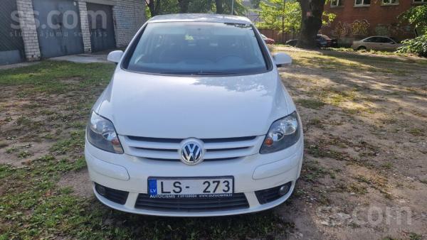 Balts Volkswagen Golf Plus 2006 Rīga, ar dzinēja tilpumu 1.90 L un nobraukumu 175 tūkst. km par 3750 €, foto 9 vietnē AUTOMOTO.COM.LV