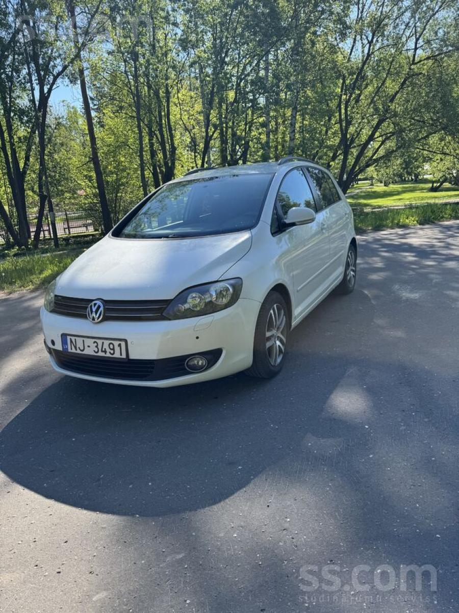 Balts Volkswagen Golf Plus 2010 Jūrmala, ar dzinēja tilpumu 1.60 L un nobraukumu 228 tūkst. km par 4500 €, foto 1 vietnē AUTOMOTO.COM.LV
