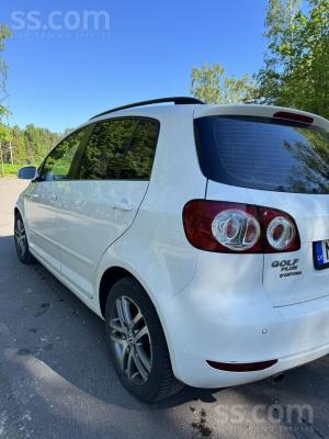 Balts Volkswagen Golf Plus 2010 Jūrmala, ar dzinēja tilpumu 1.60 L un nobraukumu 228 tūkst. km par 4500 €, foto 4 vietnē AUTOMOTO.COM.LV