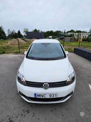 Balts Volkswagen Golf Plus 2012 Kauņa, ar dzinēja tilpumu 1.60 L un nobraukumu 195 tūkst. km par 4800 €, foto  vietnē AUTOMOTO.COM.LV