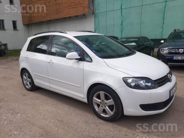Balts Volkswagen Golf Plus 2012 Daugavpils, ar dzinēja tilpumu 1.60 L un nobraukumu 0 tūkst. km par 4150 €, foto 4 vietnē AUTOMOTO.COM.LV