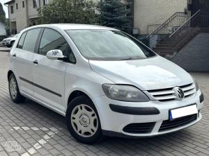 Balts Volkswagen Golf Plus 2005 Kauņa, ar dzinēja tilpumu 1.40 L un nobraukumu 220 tūkst. km par 1250 €, foto  vietnē AUTOMOTO.COM.LV