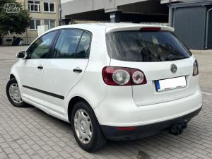 Balts Volkswagen Golf Plus 2005 Kauņa, ar dzinēja tilpumu 1.40 L un nobraukumu 220 tūkst. km par 1250 €, foto 4 vietnē AUTOMOTO.COM.LV