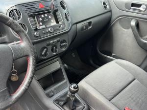 Balts Volkswagen Golf Plus 2005 Kauņa, ar dzinēja tilpumu 1.40 L un nobraukumu 220 tūkst. km par 1250 €, foto 10 vietnē AUTOMOTO.COM.LV