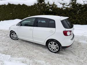 Balts Volkswagen Golf Plus 2009 Viļņa, ar dzinēja tilpumu 1.39 L un nobraukumu 180 tūkst. km par 2450 €, foto 4 vietnē AUTOMOTO.COM.LV