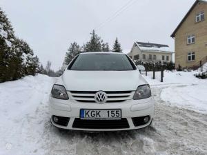 Balts Volkswagen Golf Plus 2009 Viļņa, ar dzinēja tilpumu 1.39 L un nobraukumu 180 tūkst. km par 2450 €, foto 12 vietnē AUTOMOTO.COM.LV