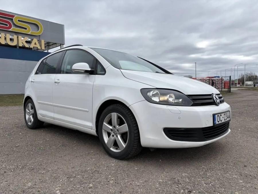 Balts Volkswagen Golf Plus 2012 Daugavpils, ar dzinēja tilpumu 1.60 L un nobraukumu 361 tūkst. km par 4150 €, foto 8 vietnē AUTOMOTO.COM.LV