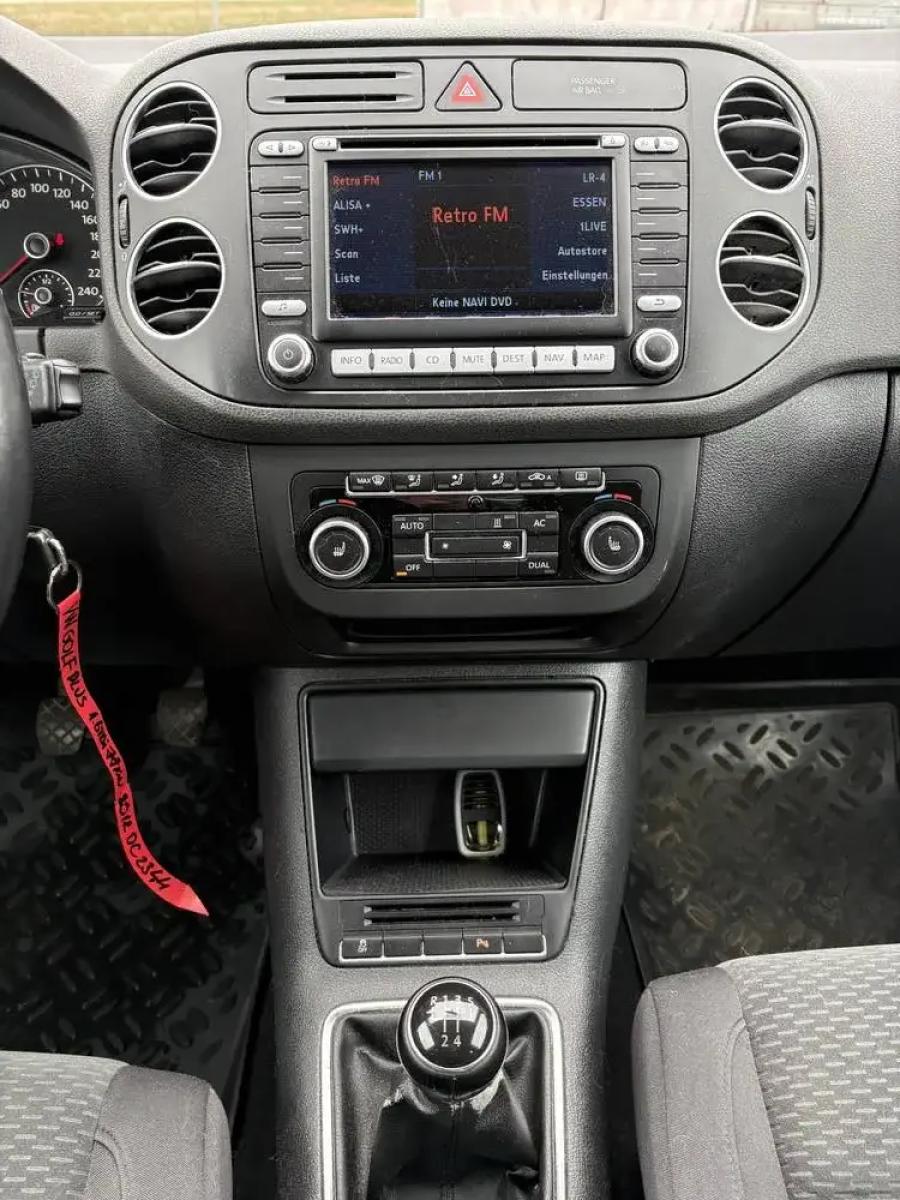 Balts Volkswagen Golf Plus 2012 Daugavpils, ar dzinēja tilpumu 1.60 L un nobraukumu 361 tūkst. km par 4150 €, foto 12 vietnē AUTOMOTO.COM.LV