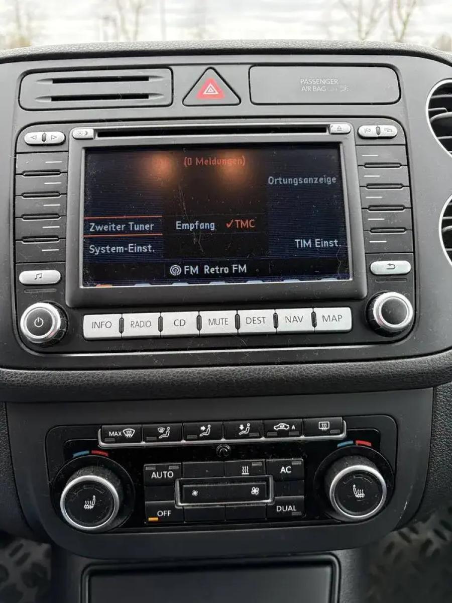 Balts Volkswagen Golf Plus 2012 Daugavpils, ar dzinēja tilpumu 1.60 L un nobraukumu 361 tūkst. km par 4150 €, foto 18 vietnē AUTOMOTO.COM.LV