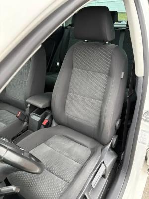 Balts Volkswagen Golf Plus 2012 Daugavpils, ar dzinēja tilpumu 1.60 L un nobraukumu 361 tūkst. km par 4150 €, foto 19 vietnē AUTOMOTO.COM.LV