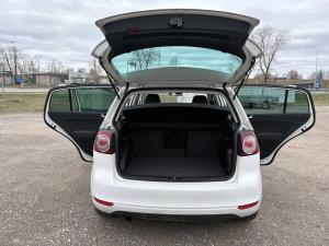 Balts Volkswagen Golf Plus 2012 Daugavpils, ar dzinēja tilpumu 1.60 L un nobraukumu 361 tūkst. km par 4150 €, foto 24 vietnē AUTOMOTO.COM.LV