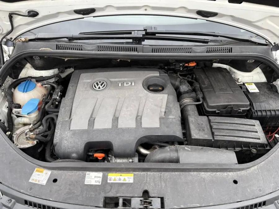 Balts Volkswagen Golf Plus 2012 Daugavpils, ar dzinēja tilpumu 1.60 L un nobraukumu 361 tūkst. km par 4150 €, foto 27 vietnē AUTOMOTO.COM.LV