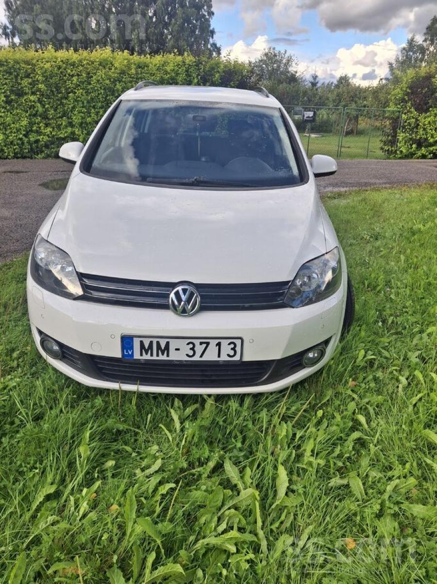 Balts Volkswagen Golf Plus 2010 Rīga, ar dzinēja tilpumu 1.60 L un nobraukumu 280 tūkst. km par 3800 €, foto 6 vietnē AUTOMOTO.COM.LV
