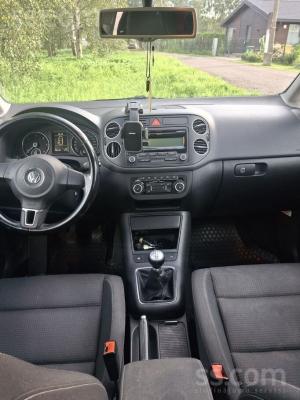Balts Volkswagen Golf Plus 2010 Rīga, ar dzinēja tilpumu 1.60 L un nobraukumu 280 tūkst. km par 3800 €, foto 7 vietnē AUTOMOTO.COM.LV