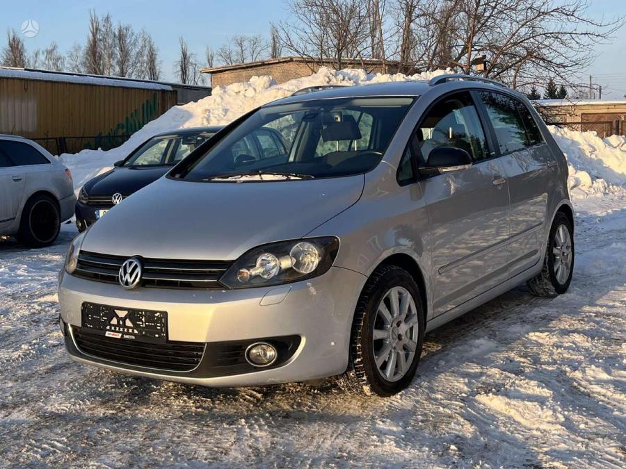 Dzeltens Volkswagen Golf Plus 2011 Kretinga, ar dzinēja tilpumu 1.20 L un nobraukumu 183 tūkst. km par 5499 €, foto 1 vietnē AUTOMOTO.COM.LV