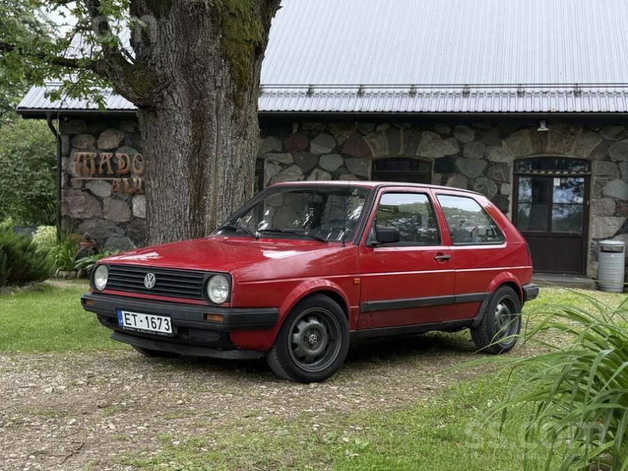 Red Volkswagen Golf 1991 in Riga, with an engine capacity of 1.90 L and mileage of 530 thousand km for 500 €, photo 3 on AUTOMOTO.COM.LV