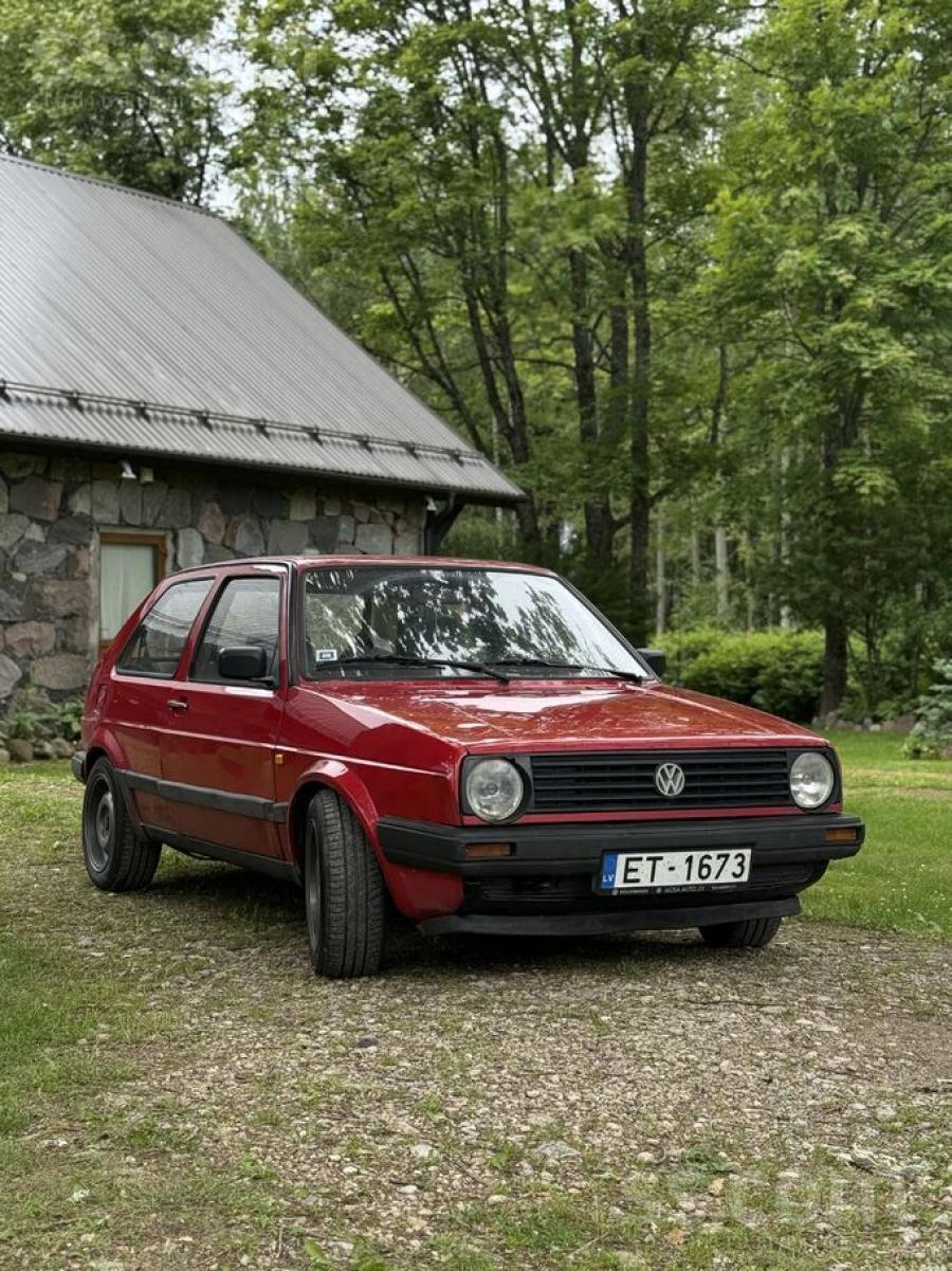 Red Volkswagen Golf 1991 in Riga, with an engine capacity of 1.90 L and mileage of 530 thousand km for 1300 €, photo 1 on AUTOMOTO.COM.LV