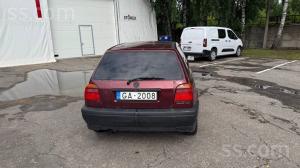 Sarkans Volkswagen Golf 1992 Rīga, ar dzinēja tilpumu 1.40 L un nobraukumu 40 tūkst. km par 550 €, foto 4 vietnē AUTOMOTO.COM.LV
