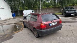 Sarkans Volkswagen Golf 1992 Rīga, ar dzinēja tilpumu 1.40 L un nobraukumu 40 tūkst. km par 550 €, foto 5 vietnē AUTOMOTO.COM.LV