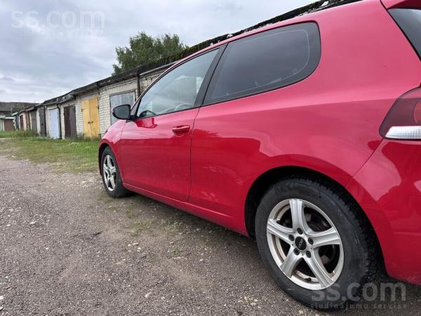 Sarkans Volkswagen Golf 2009 Rīga, ar dzinēja tilpumu 2.00 L un nobraukumu 250 tūkst. km par 3995 €, foto 10 vietnē AUTOMOTO.COM.LV