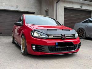 Red Volkswagen Golf 2010 in Kaunas, with an engine capacity of 2.00 L and mileage of 155 thousand km for 13999 €, photo 12 on AUTOMOTO.COM.LV