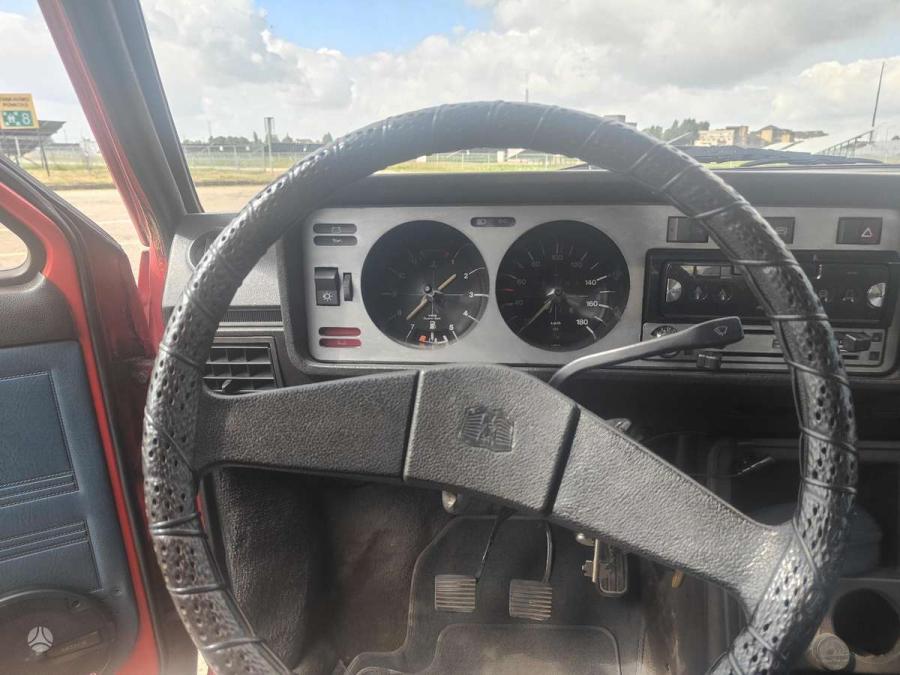 Sarkans Volkswagen Golf 1979 Mažeikiai, ar dzinēja tilpumu 1.57 L un nobraukumu 360 tūkst. km par 3500 €, foto 9 vietnē AUTOMOTO.COM.LV