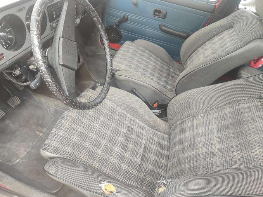 Sarkans Volkswagen Golf 1979 Mažeikiai, ar dzinēja tilpumu 1.57 L un nobraukumu 360 tūkst. km par 3500 €, foto 14 vietnē AUTOMOTO.COM.LV