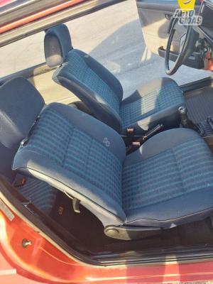 Sarkans Volkswagen Golf 1984 Klaipėda, ar dzinēja tilpumu 1.60 L un nobraukumu 168 tūkst. km par 800 €, foto 11 vietnē AUTOMOTO.COM.LV