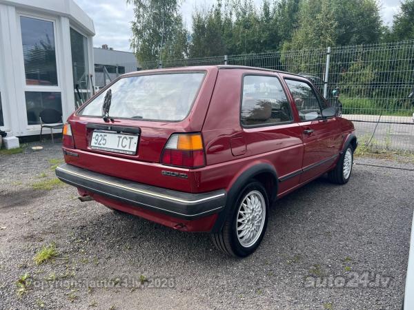 Sarkans Volkswagen Golf 1985 Pērnava, ar dzinēja tilpumu 1.60 L un nobraukumu 205 tūkst. km par 4990 €, foto 4 vietnē AUTOMOTO.COM.LV
