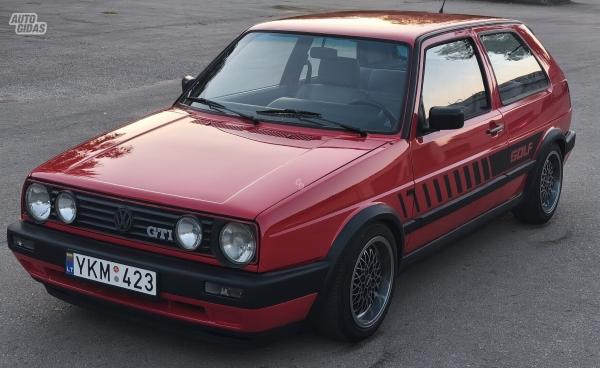 Sarkans Volkswagen Golf 1988 Alīta, ar dzinēja tilpumu 1.60 L un nobraukumu 268 tūkst. km par 4400 €, foto 3 vietnē AUTOMOTO.COM.LV