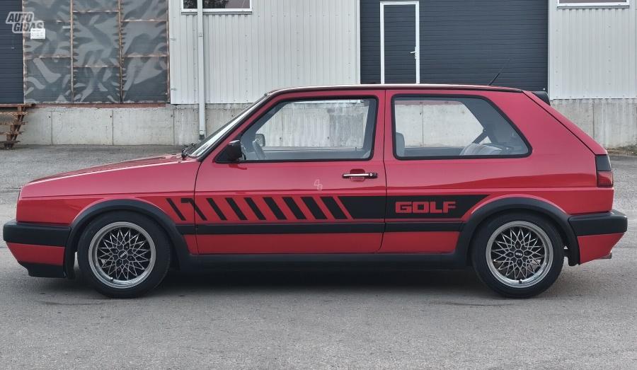 Sarkans Volkswagen Golf 1988 Alīta, ar dzinēja tilpumu 1.60 L un nobraukumu 268 tūkst. km par 4400 €, foto 5 vietnē AUTOMOTO.COM.LV