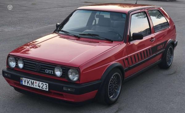 Red Volkswagen Golf 1988 in Alytus, with an engine capacity of 1.60 L and mileage of 320 thousand km for 4300 €, photo 1 on AUTOMOTO.COM.LV