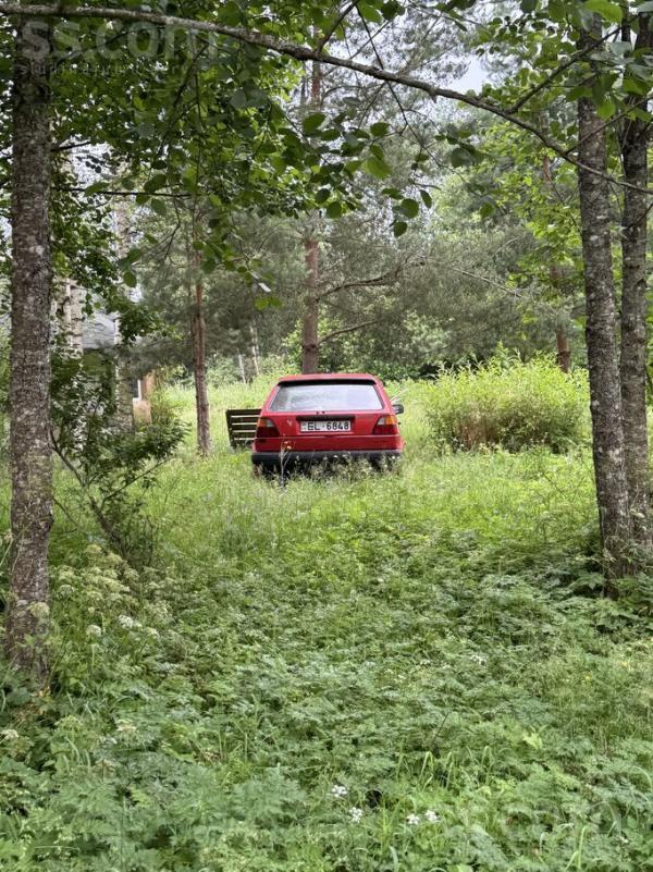 Sarkans Volkswagen Golf 1989 Rīga, ar dzinēja tilpumu 1.80 L un nobraukumu 266 tūkst. km par 2100 €, foto 5 vietnē AUTOMOTO.COM.LV