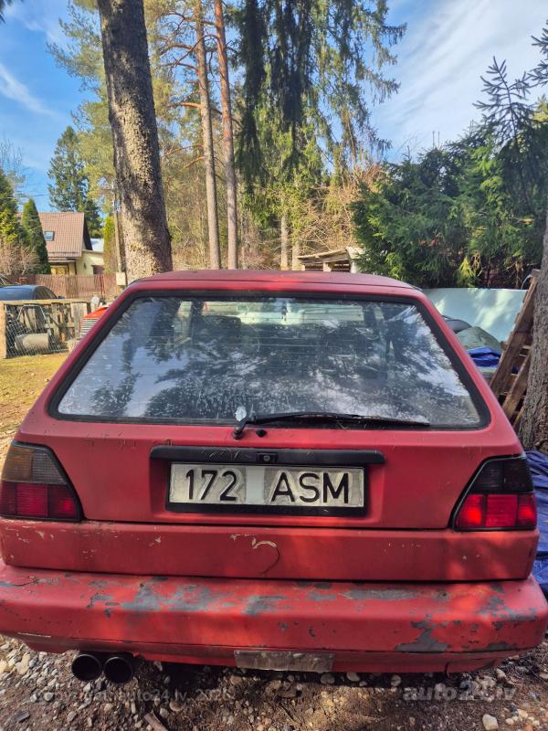 Sarkans Volkswagen Golf 1989 Tallina, ar dzinēja tilpumu 1.30 L un nobraukumu 199 tūkst. km par 1500 €, foto 2 vietnē AUTOMOTO.COM.LV