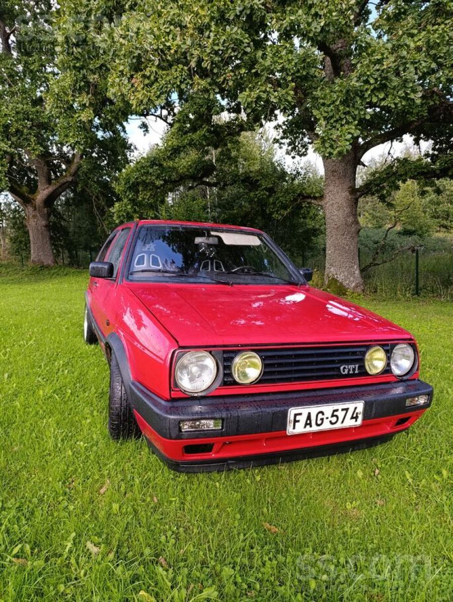 Sarkans Volkswagen Golf 1990 Rīga, ar dzinēja tilpumu 1.80 L un nobraukumu 208 tūkst. km par 5005 €, foto 3 vietnē AUTOMOTO.COM.LV